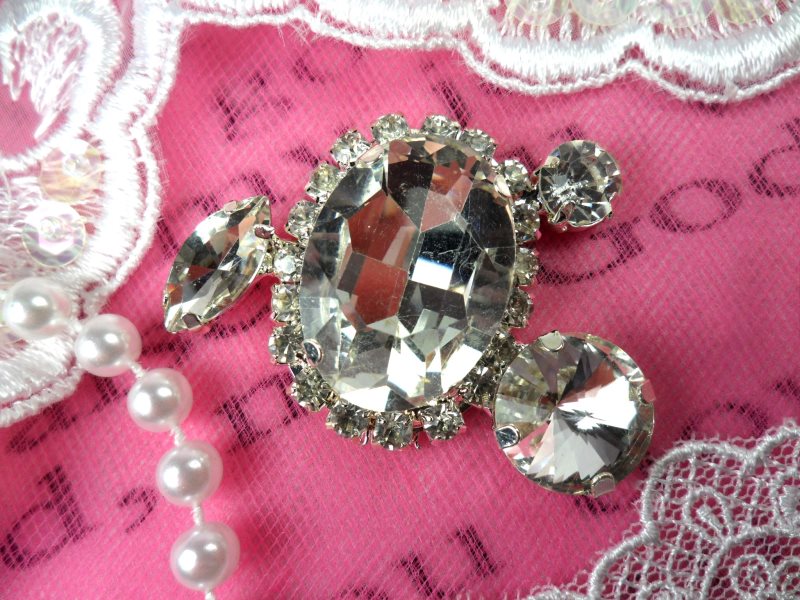 Crystal Clear Rhinestone Embellishment Designer Metal Back